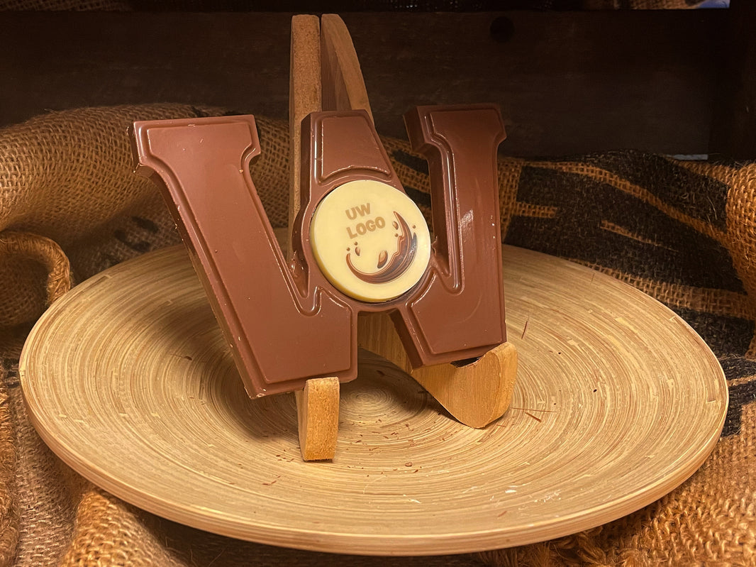 Chocoladeletters met logo | Ambachtelijk en vanaf 1 exemplaar ...